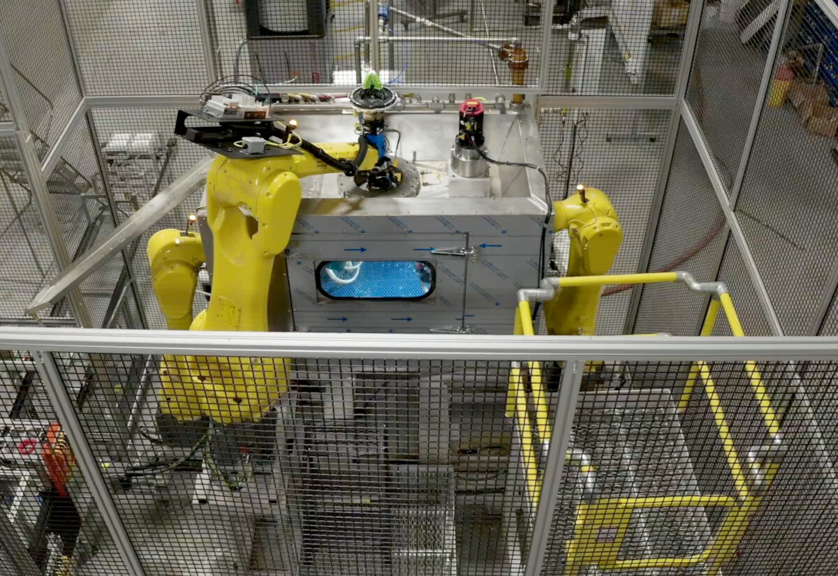 Wet Blast Peening Systems for the Aerospace industry | Guyson ...